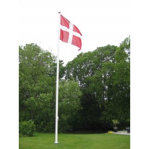 9 m flagstang i træ eller glasfiber flagstang 9 meter? Se her